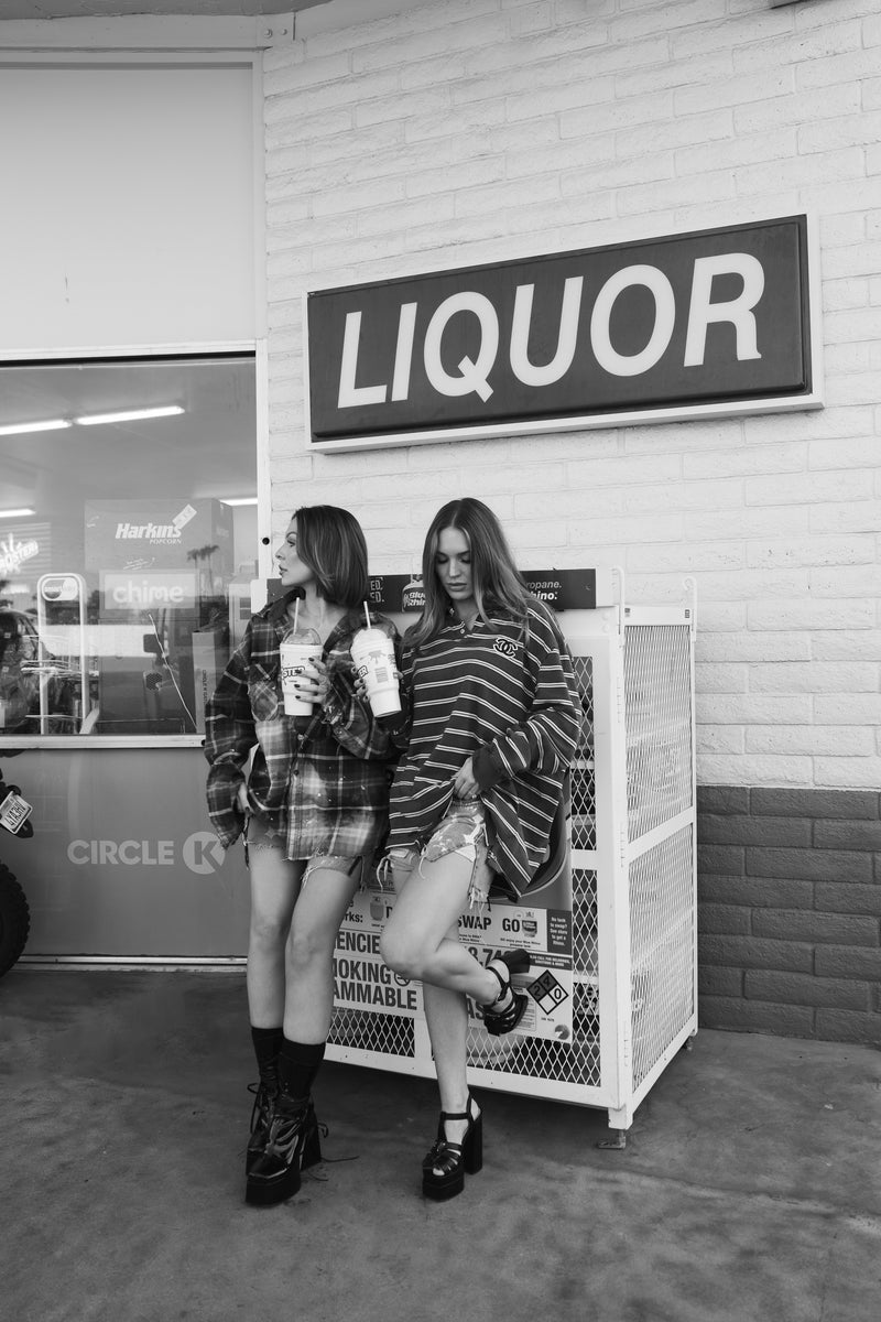 COCO/COBAIN – Dirty Bleach Studio