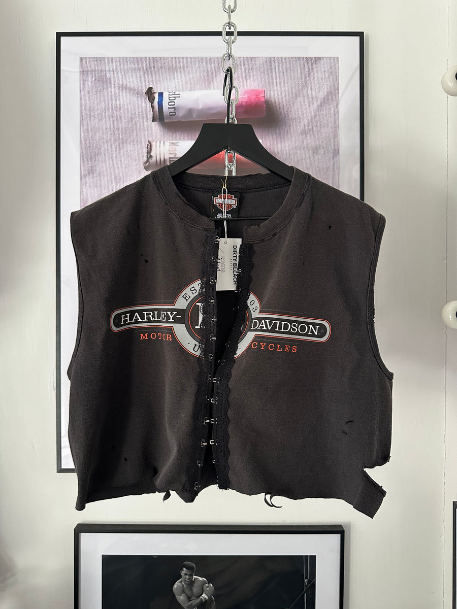 New New – Dirty Bleach Studio